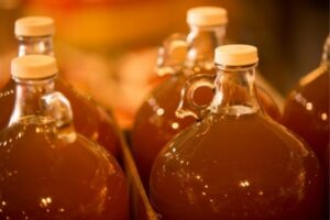 Cider Fermentation Timeline? (How Long Does It Take?) – ExpertBrewing.com