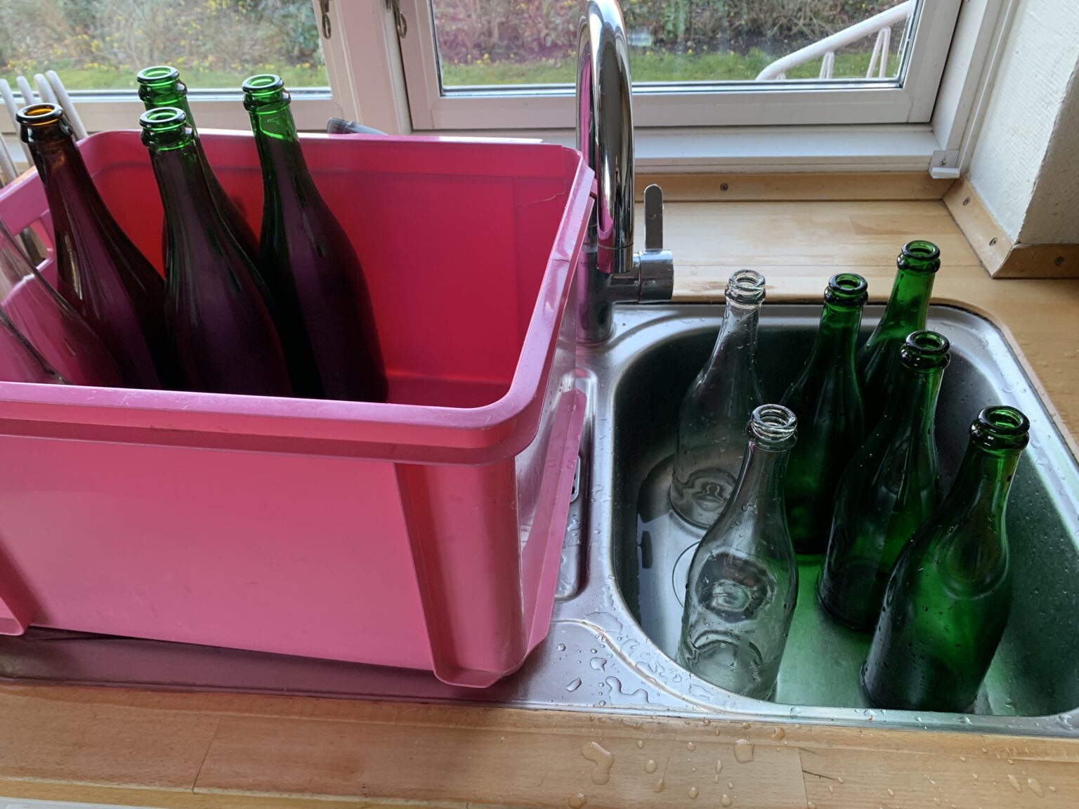 A Full Guide To Bottle Carbonation For Home Brewers! – ExpertBrewing.com