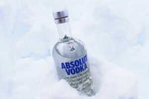 15 Types of Clear Liquors and How They are Made! – ExpertBrewing.com