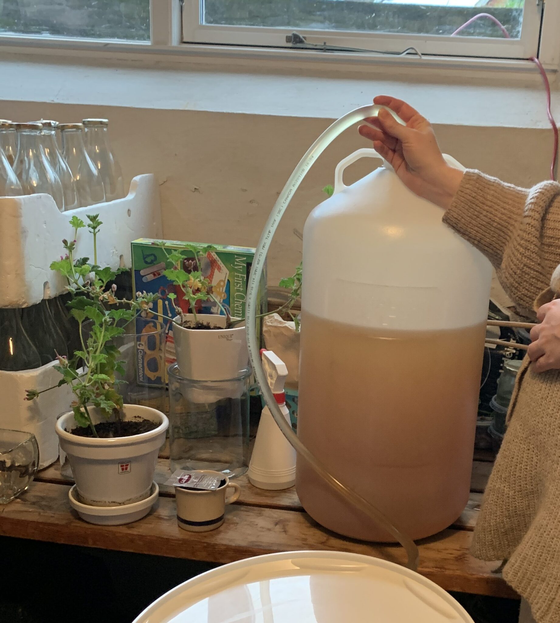 Secondary fermentation in brewing – What, Why and How! – ExpertBrewing.com